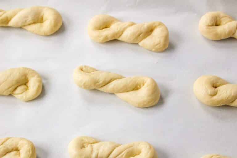 Herbed Garlic Bread Twists - Fun Recipe Ideas